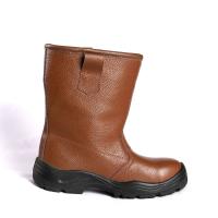 China Brown High Cut Work Boots Heavy Duty Work Long Lasting Man Safety Shoes EU 36-47 for sale