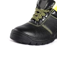 China Steel Toe Men Women Safety Shoes Comfortable EVA Insole Embossed Cow Leather Upper Mesh for sale