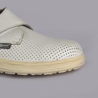 China Leather Slip Punture Resistant Breathable Safety Shoes PU Outsole Cow Leather for sale