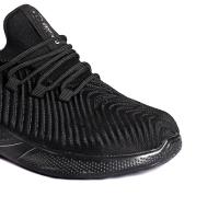 China Unisex Slip Resistant Black Breathable Upper Rubber Sole Comfortable EVA Insole Safety Shoes for sale