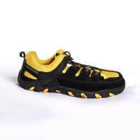 China Nubuck Cow Leather Work Boots Slip Smash Resistant Comfortable EVA Insole Outsole Rubber Safety Shoes for sale
