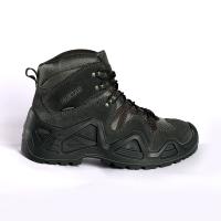 China EU 36-47 Customized Indoor Soccer Shoes With Lightweight Construction for sale