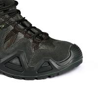 China EU 36-47 Customized Indoor Soccer Shoes With Lightweight Construction for sale
