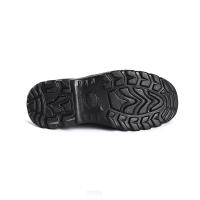 China Features Anti-slip and Shock-absorbing Disposable Shoe Covers--Safety Protective Goggle in Black for sale