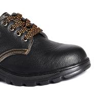 China Features Anti-slip and Shock-absorbing Disposable Shoe Covers--Safety Protective Goggle in Black for sale