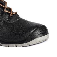 China Anti-puncture Function Lace-up Closure Waterproof and Oil-resistant Protective Shoes for Industrial for sale