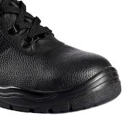 China Embossed Cow Leather PU Injection Safety Shoes for Construction Site Workers' Protection and Safety for sale