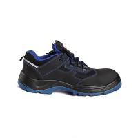China Metal Eyelets Anti-Slip Low-Profile Work Boots With Comfortable EVA Insole Material Safety Shoes for sale