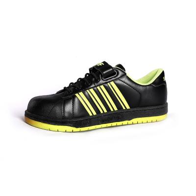 China Microfiber Leather Mesh Upper Safety Boots with Low Cut and Lace-up Closure for sale