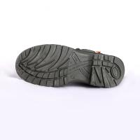 China Oil-Resistant Protective Shoes With Low Top And Nylon Tongue For Comfortable Work Experience for sale