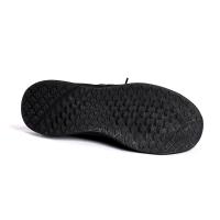 China Lightweight Flyknit Protective Footwear With Lace-up Closure And EVA Outsole for sale