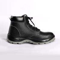 China Comfortable Middle Cut Safety Shoes EVA Insole Genuine Leather Upper Shock Absorption for sale