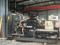 China Electric Start Dongfeng Cummins Diesel Generator Set with Water-cooled System and 50Hz/60Hz Frequency for Industrial Use for sale