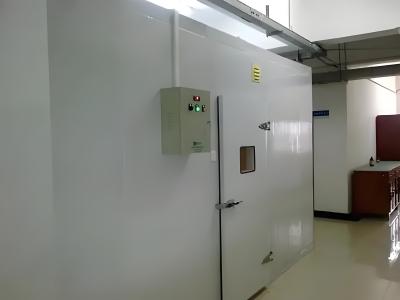 China 220V/380V Freezer Room with Temperature/Humidity Alarm and Polyurethane Foam Insulation Material for sale