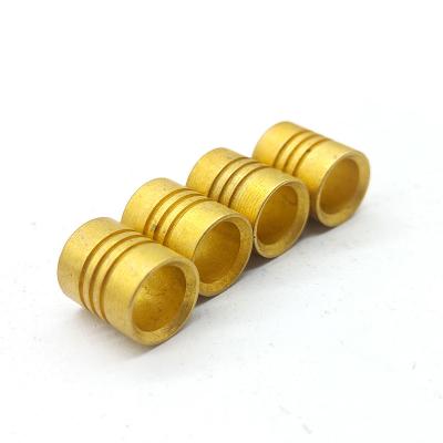 China CNC Machining Knurled Shoulder Bolt Aluminum Anodized Thumb Screw with ±0.01mm Accuracy and 1000mm Length Capacity for sale