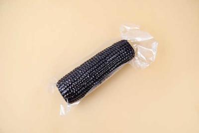 China Freezer Safe Vacuum Pouches 2.4mil-18mil for Fresh Frozen Food Storage for sale