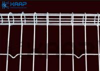 China Double Loop Metal Mesh Fence 50x100mm Accurate Hole Size Beautiful Appearance for sale