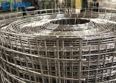 China Stainless Steel Welded Wire Mesh Panels Roll Rust Proof Rectangular Hole Shaped for sale