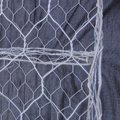 China Galvanised 3.9mm Woven Gabion Baskets Retaining Wall for sale