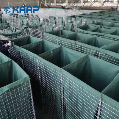 China Military Welded Mesh Gabion 50x50mm Hesco Barrier for sale