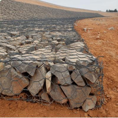 China Steel Cages 245g/M2 Zinc 2.7mm Woven Gabion Baskets for sale