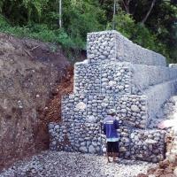 China Rectangular 100x120mm Iron Woven Gabion Baskets For Erosion Control for sale