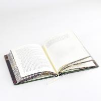 China Round Spine Book Edge Printing Customized Hard Cover Book Printing With Foil Stamping for sale