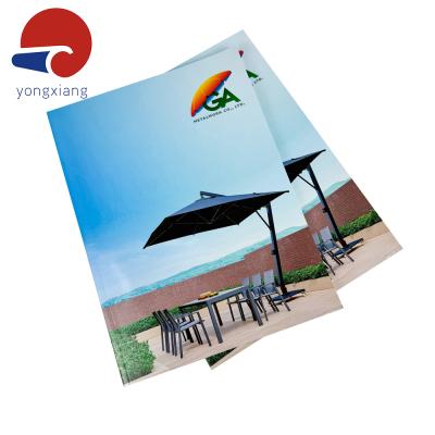 China Customized Full Color Magazine Printing Glossy / Matte Soft Cover Magazine for sale