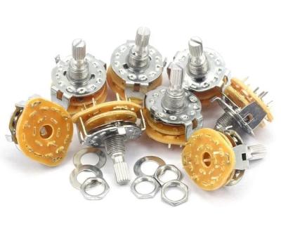 China RS25 Rotary Band Switch 4 Pole 5 Position 500V 50-60Hz with 6mm Shaft and 10,000 Cycle Life for sale