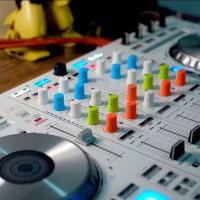 China Pioneer DJM Mixer DJ Knob Cap 16mm Diameter 19mm Height Rubber EQ Knob for DJM-800 900 2000 for sale