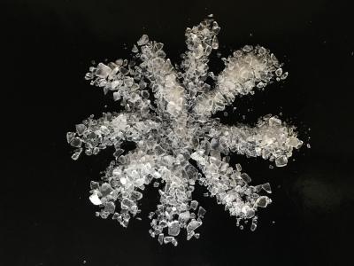 China TGIC Cure Polyester Resin 90/10 Transparent Flakes 2200mPa·s Viscosity for sale