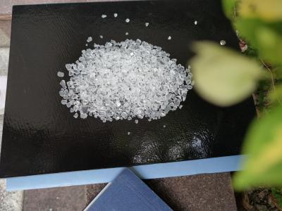 China Primid HAA Cure Thermoset Polyester Resin NH6588 25kg Qualicoat Class Anti Yellowing for sale