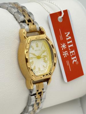 China Oval Mineral Dial Stainless Steel Strap Watch Quartz Movement 18mm Band Width for sale