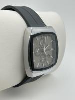 China Water-Resistant Men s Quartz Wrist Watch Perfect for Active Lifestyles for sale