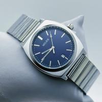 China 18mm Classic Stainless Steel Strap Watch Water Resistant To 30m With Luminous Hands for sale