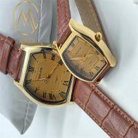 China Water Resistance 30 Meters Leather Strap Quartz Watch Modern and Customizable for sale