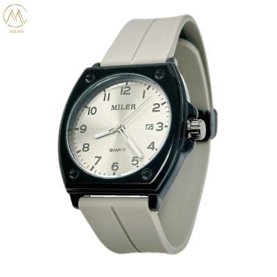 China Hot Saling Simple Classic Casual Black Bezel Quartz Wristatch With Silicone Strap for sale