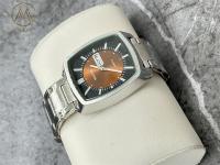 China Quartz Watches for Men Transparent case Waterproof Watch for Men logo Customization for sale