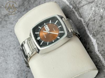 China Quartz Watches for Men Transparent case Waterproof Watch for Men logo Customization for sale