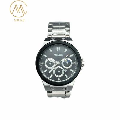 China Quartz Wrist Watch with Mineral Glass Surface with Stainless Steel Strap for sale