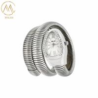 China Gold And Silver Band Color Lady Quartz Watch with Loving Shape Case and Analog Display for sale
