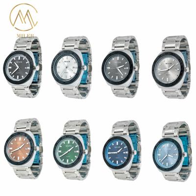 China Black Bezel Quartz Wrist Watch Featuring Mineral Dial Window Material Type for sale