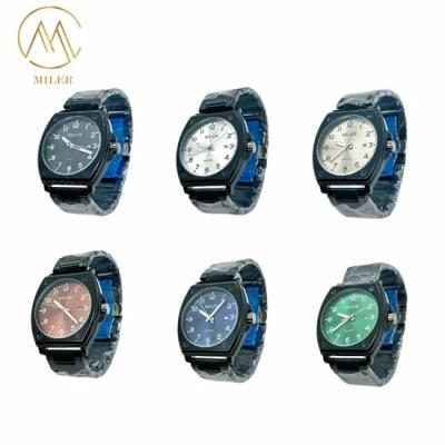 China Customized Women's Quartz Wristwatch with Stainless Steel Case and 30 m Waterproof for sale