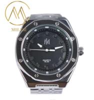 China Custom Logo Stainless Steel Watch with Round Case Mineral Glass and Push-button Hidden Clasp for Men for sale