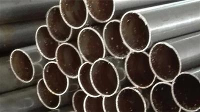 China Astm Seamless Carbon Steel Pipe P195 Round Section Shape for sale