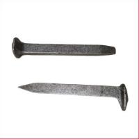 China ISO Approved Black Oxide Dog Spikes For Sturdy Long Lasting Rail Construction for sale