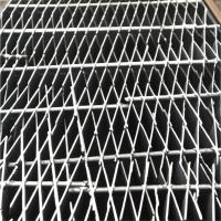 China Rust-Proof Galvanized Steel Grating with Serrated Non-Slip Surface for Industrial Platforms for sale