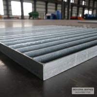 China Hot-Dipped Galvanized Steel Grating with Corrosion Resistant and Anti-Slip Performance for Industrial Use for sale