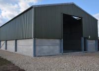 China Prefabricated Fast Odm Steel Warehouse Buildings Construction Large Span for sale