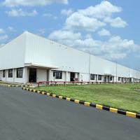 China Modern Peb Q345b Steel Frame Warehouse Nature Disaster Resistant for sale